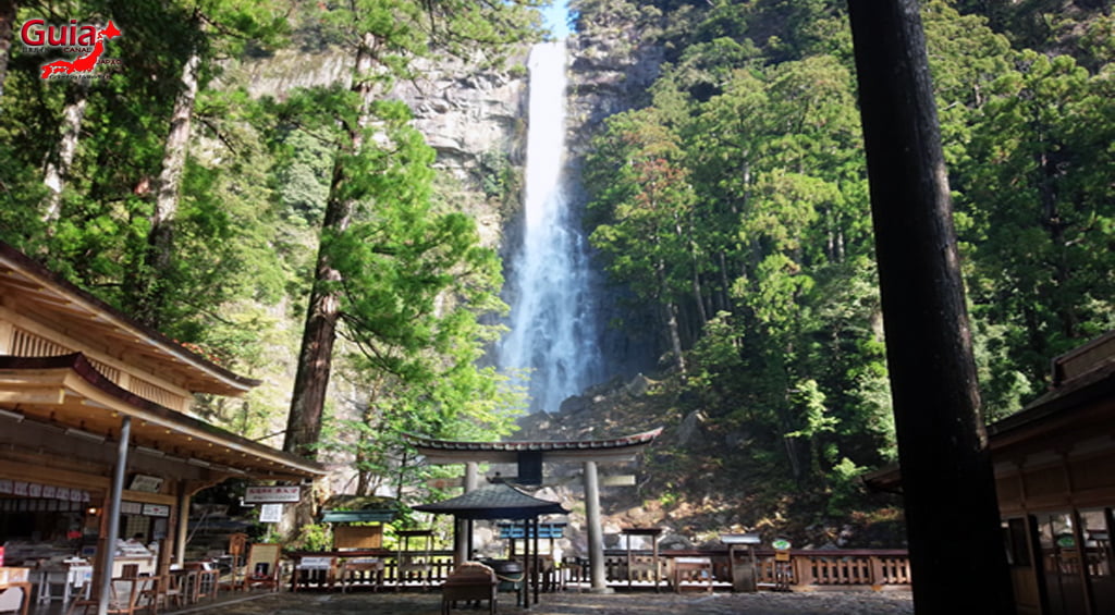 Nachi Waterfall - Japan Guide